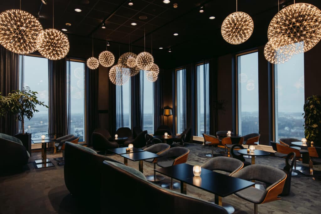 Malmö's largest skybar - 360 degree view | Malmö Arena Hotel